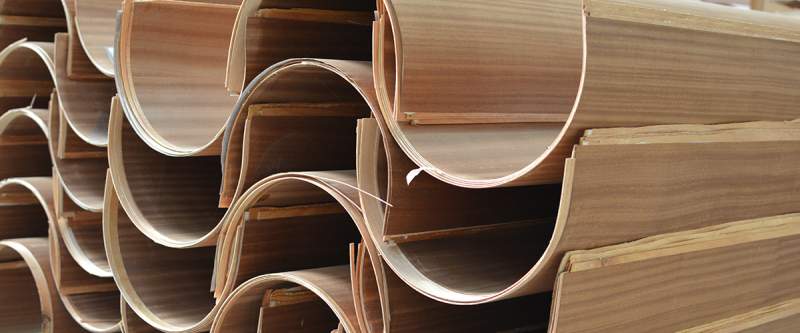 Téléchargez notre livre blanc : tout savoir sur le contreplaqué moulé